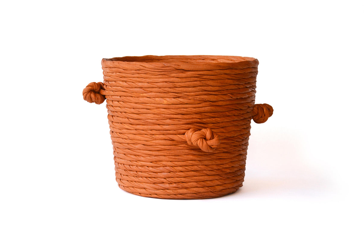 Sucus Planter Dance w/ stand – Jinja